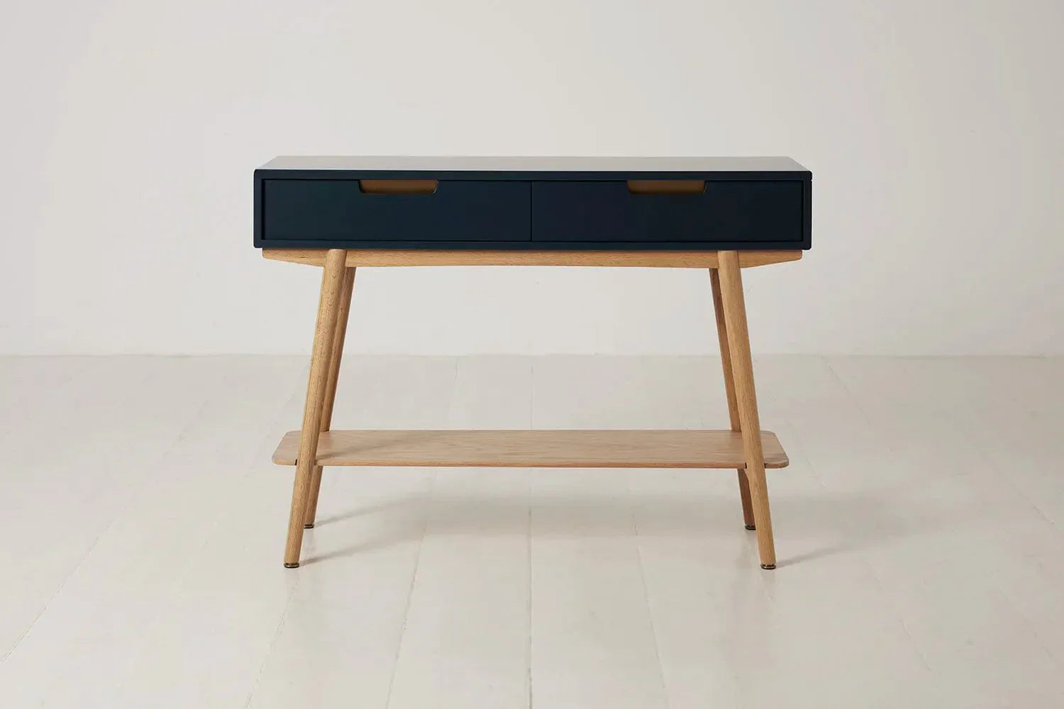 Console Table 01 – Swyft